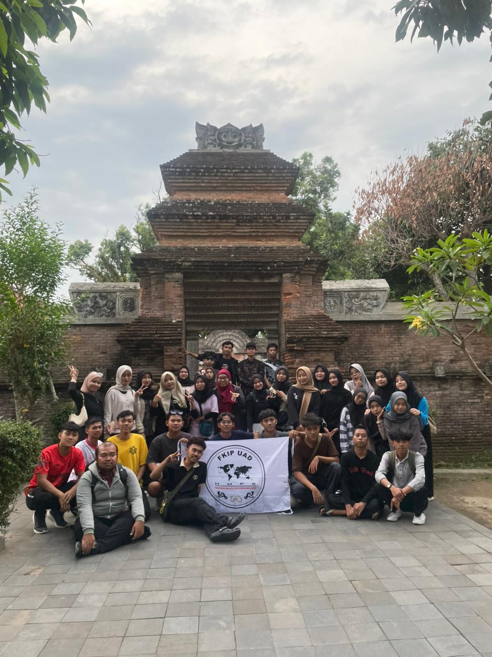 Civic Walking Tour Hmps Ppkn Uad Telusuri Kotagede Program Studi Ppkn Uad