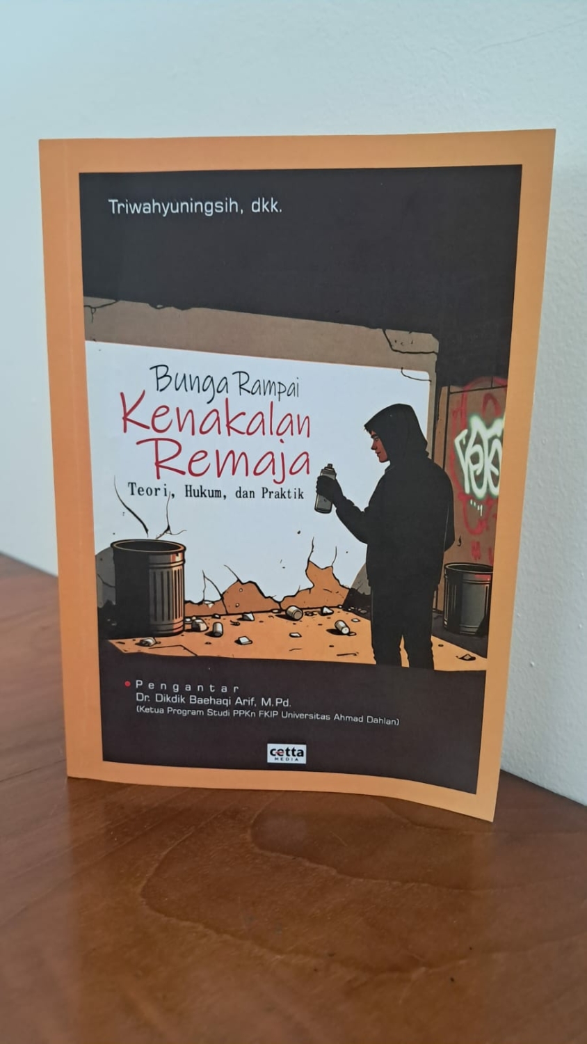 Dosen Dan Mahasiswa Ppkn Uad Terbitkan Buku Baru Program Studi Ppkn Uad